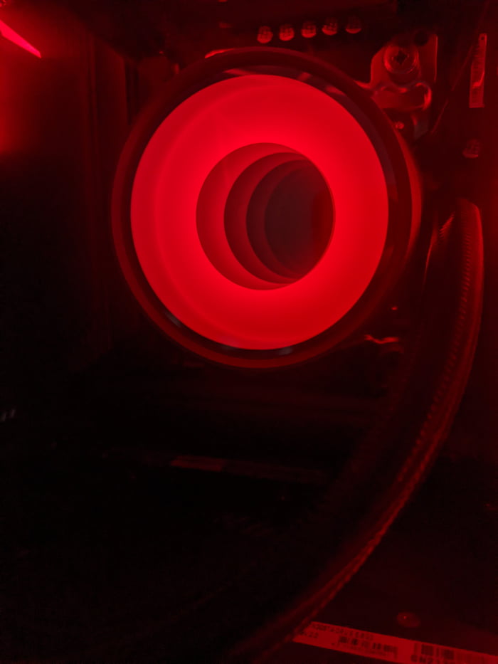 Got a new infinity mirror Aio pretty cool. - 9GAG
