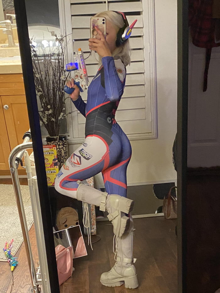 DVA overwatch (self) - 9GAG