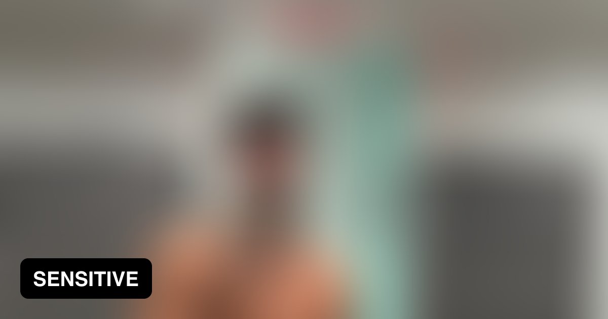 Hunk of the day - 9GAG