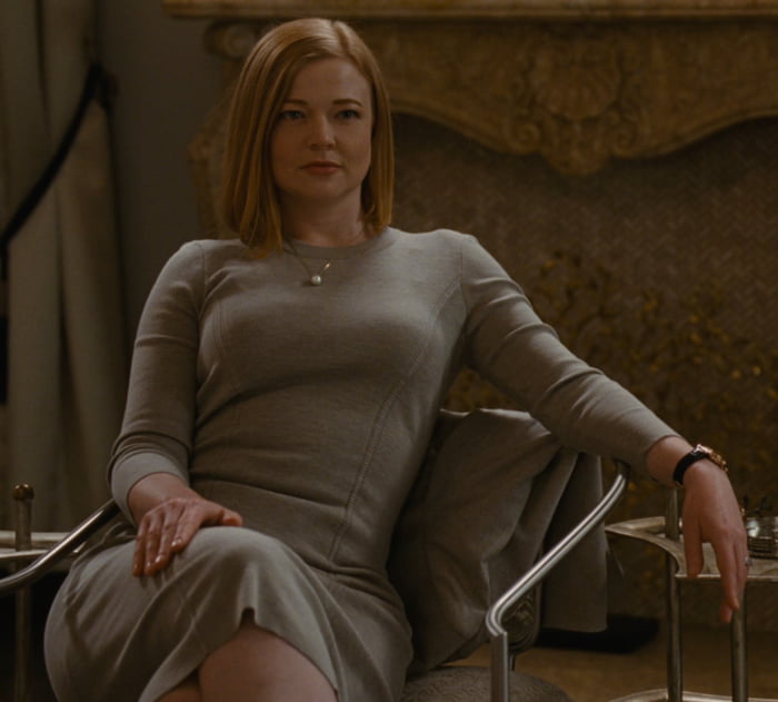 Sarah Snook Has To Have The Tightest Bod On Tv Especially With These