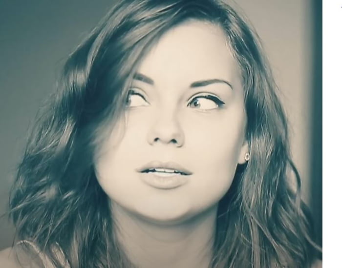 Ho is dis gal ?? - 9GAG