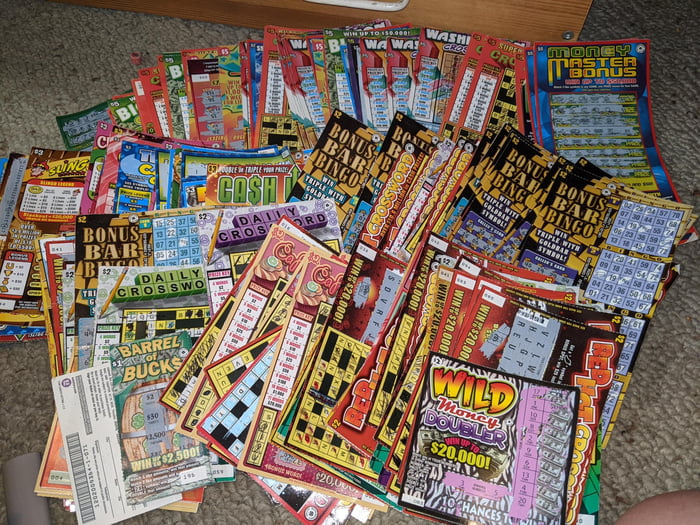 What $525 in losing scratch tickets looks like - 9GAG