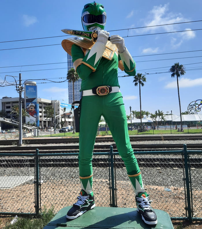 Unluckycriminal as Green Ranger - 9GAG