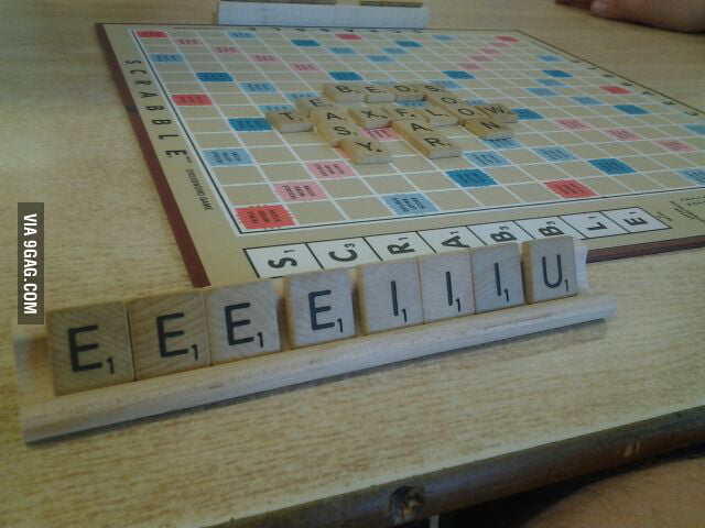 The worst "hand" I ever had in Scrabble - 9GAG
