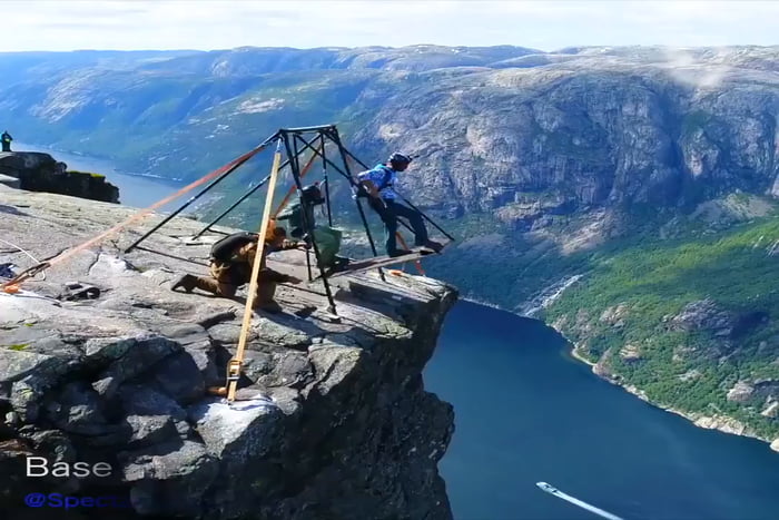 Base jumping from Kjerag cliff in Norway - 9GAG