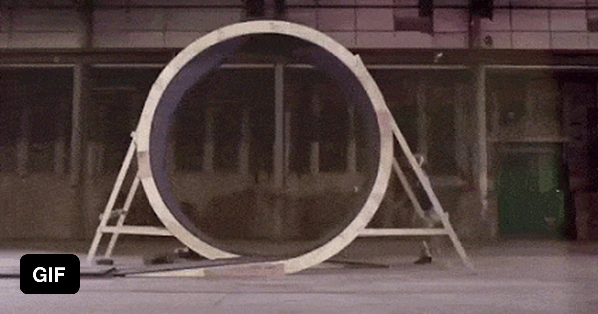 Man running through a loop - 9GAG