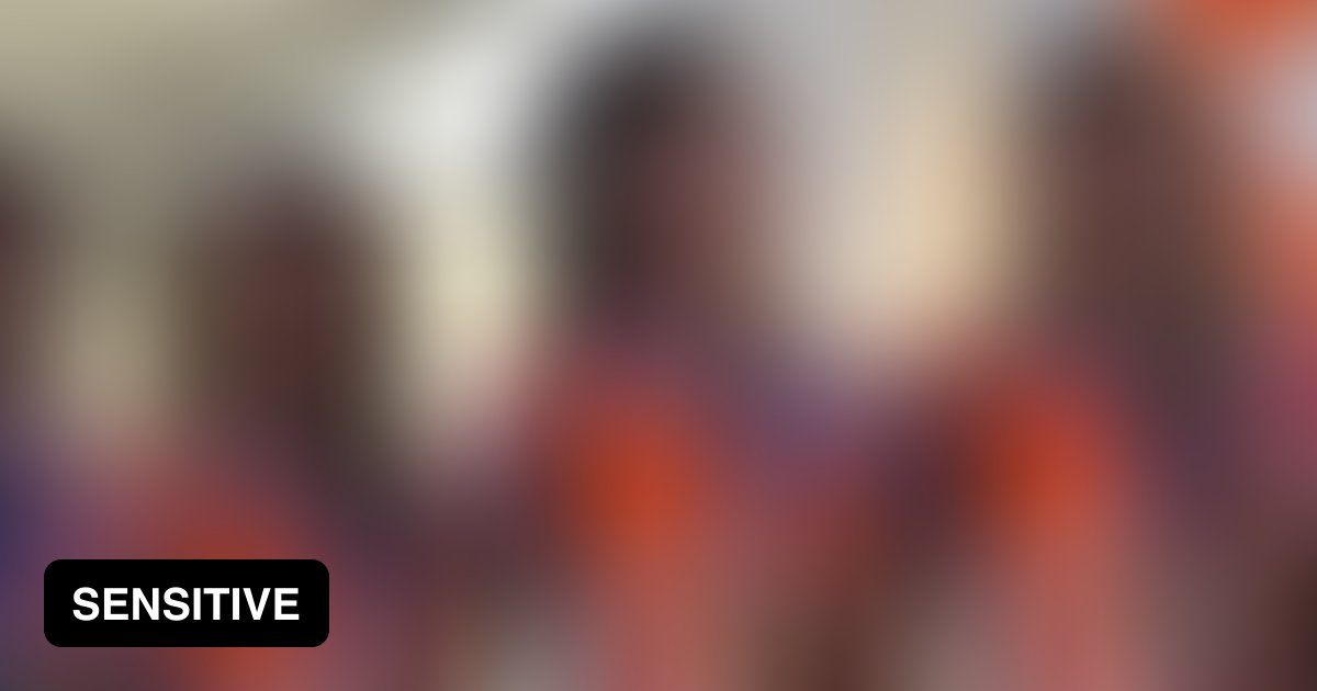 Camel Toe contest winners. - 9GAG