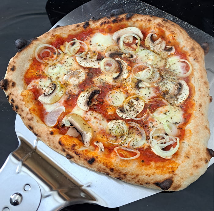 My first self made pizza made in my new pizza oven - 9GAG