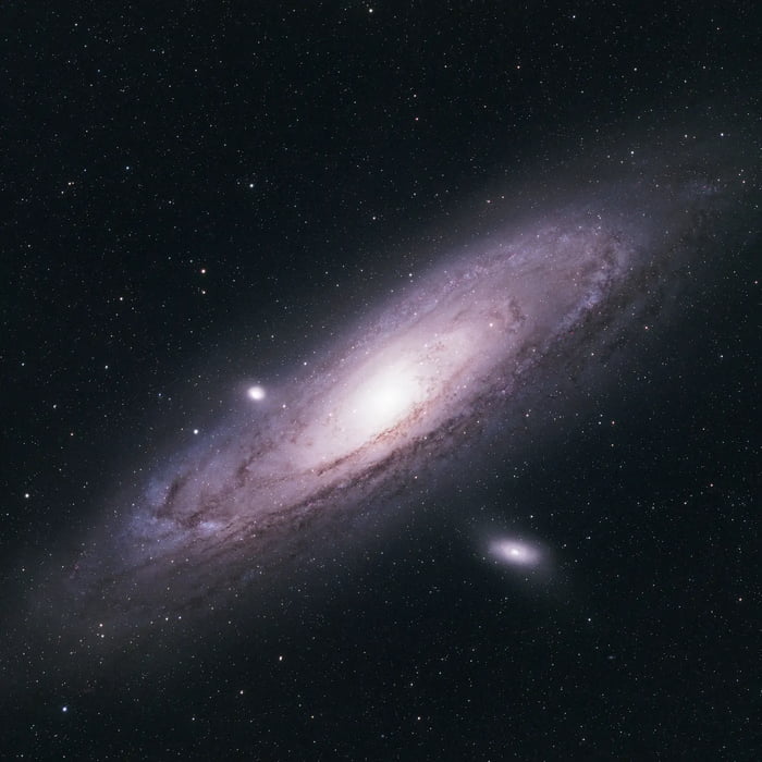Our galactic neighbor - the Andromeda Galaxy - 9GAG