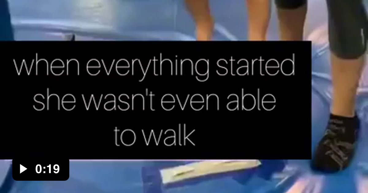 Little girl doing pull up better than yall - 9GAG