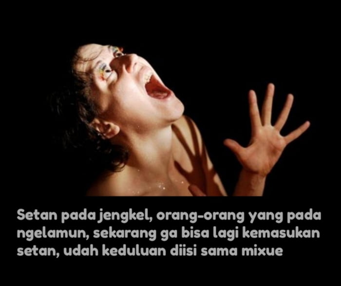 New red spread - 9GAG