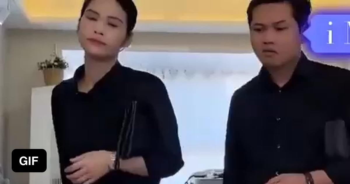 Wife mimicking her husband’s daily behavior - 9GAG