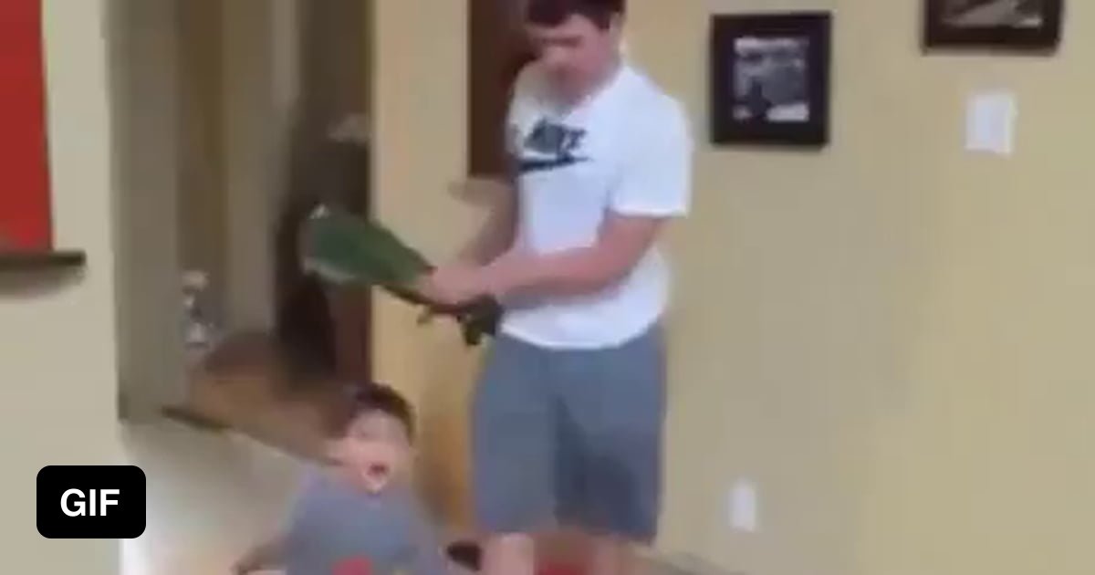 How To Catch A Toddler - 9GAG