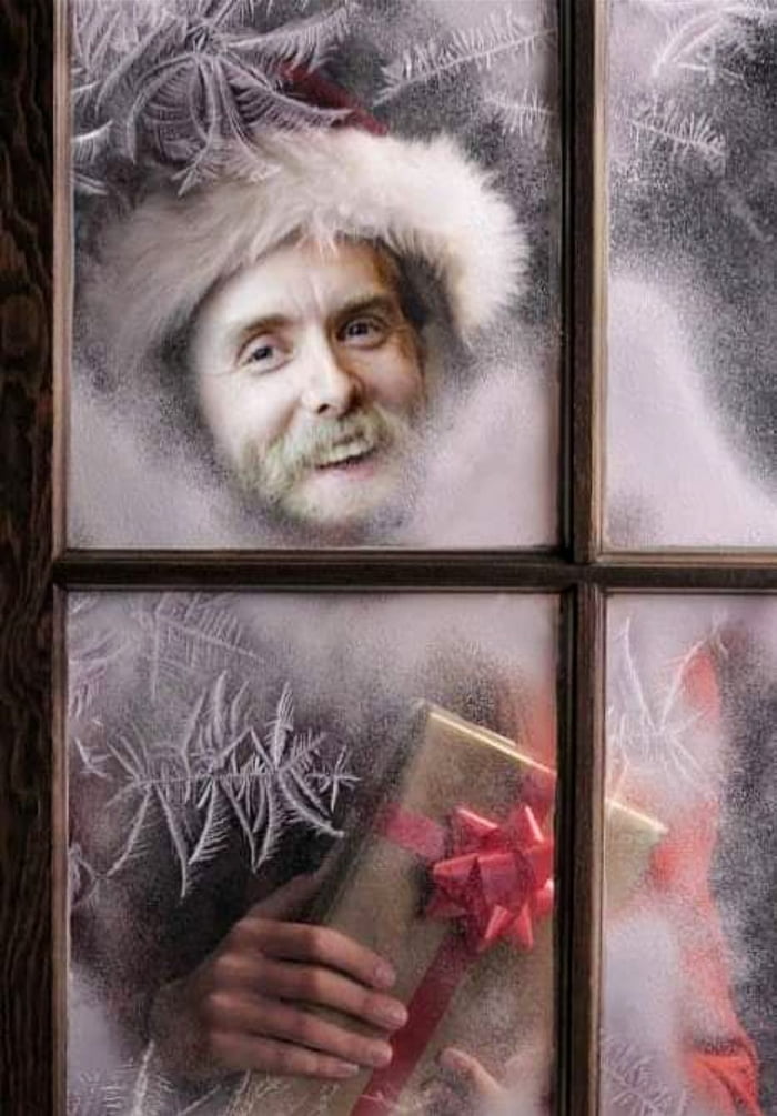 You better not pout, you better not cry... Santa is coming to town! - 9GAG