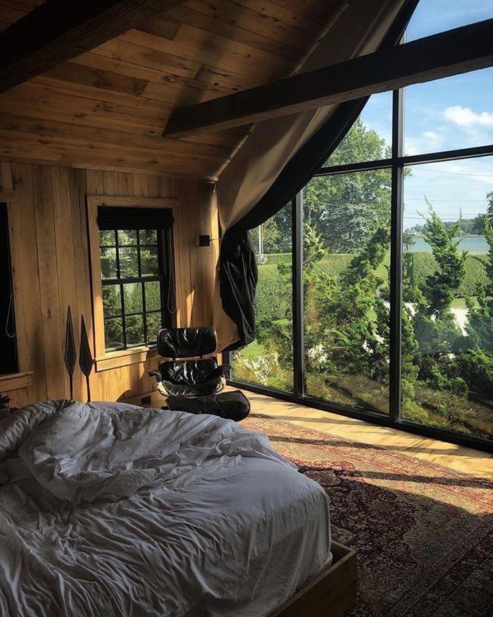 Sunny bedroom - 9GAG