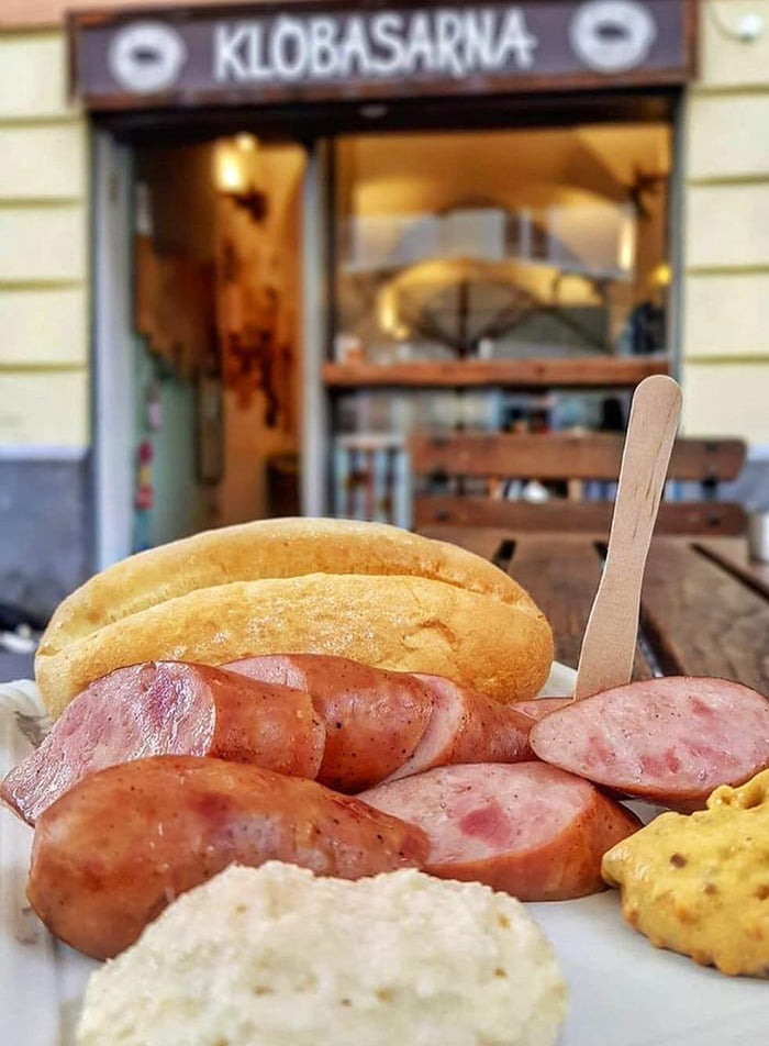 Slovenian Street Food Traditional Carniolan Sausage Kranjska Klobasa Slovenian Street Food Traditional Carniolan Sausage Kranjska Klobasa