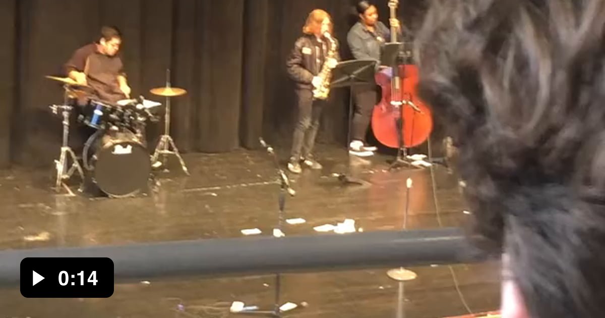 Hey you little perverts. You know this sound! - 9GAG