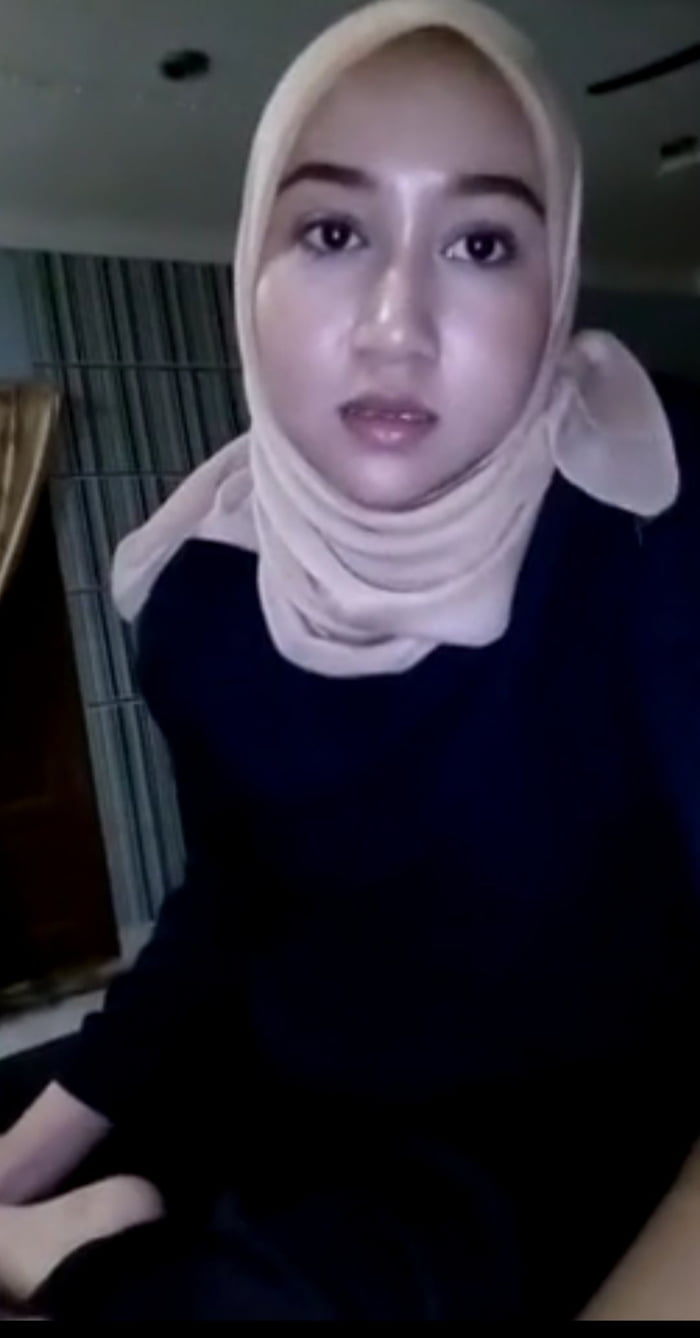 Bila bini ko tengok ko ade ruam - 9GAG