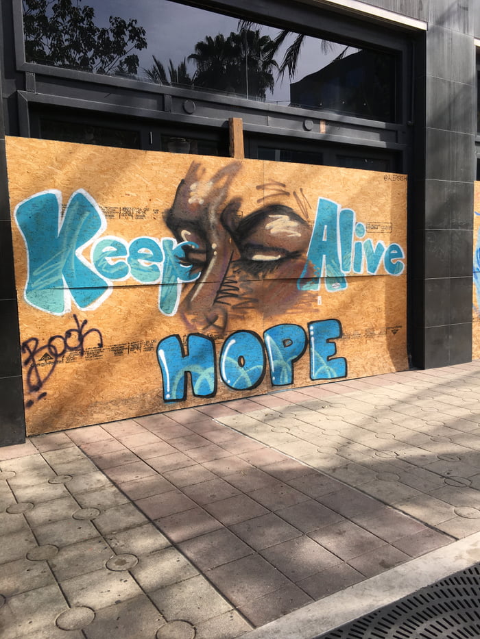 Keep Alive Hope - 9GAG