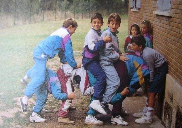 Did you play this game as a kid? Do you have back pain? Hehe - 9GAG