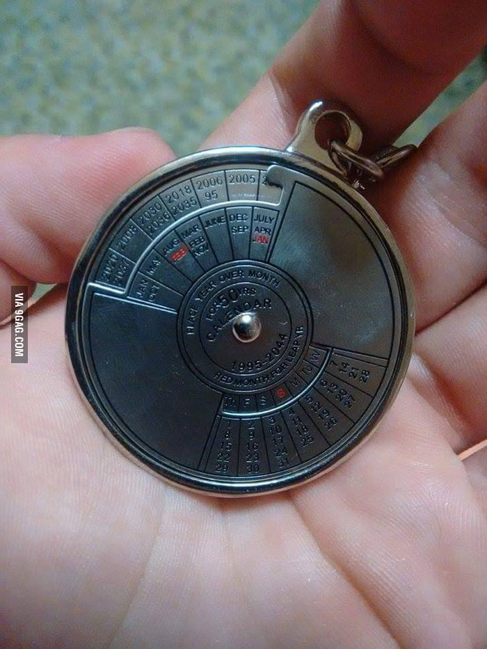 The coolest keychain ever - 9GAG