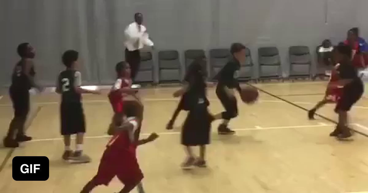Basketball kid goes for the wrong basket - 9GAG