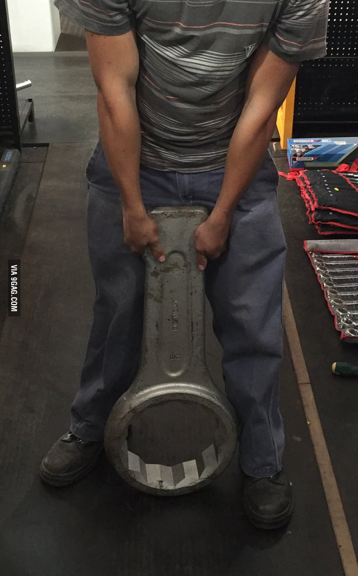 210 size flogging spanner just doing some basic maintenance today - 9GAG
