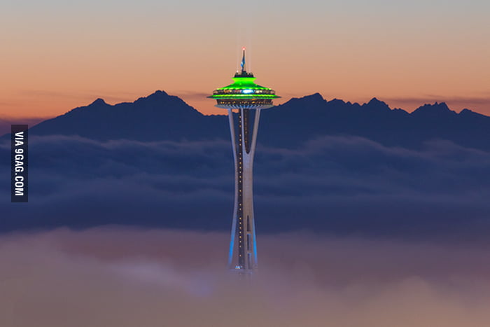 Space Needle Sunset - 9GAG