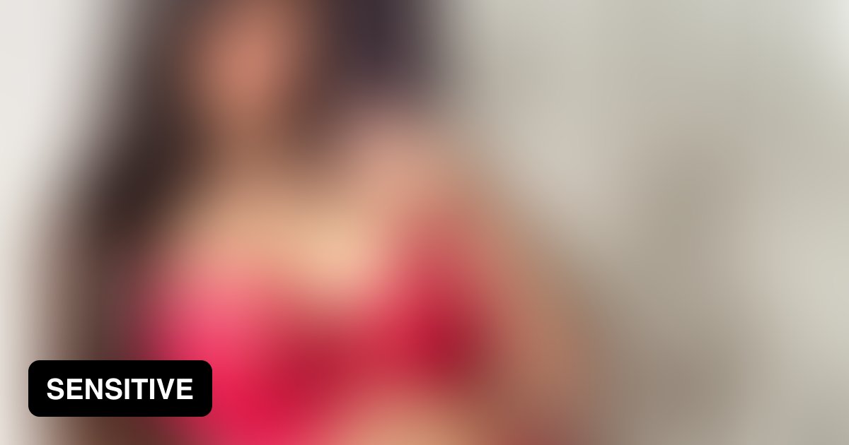 Thick Asian thighs in thigh highs - 9GAG