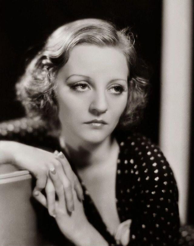 Sheila Terry (1930s) - 9GAG