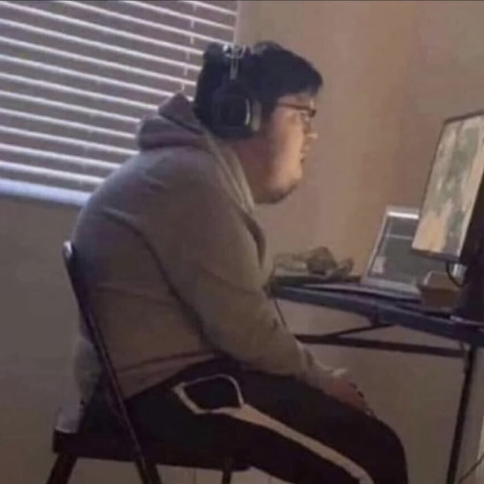 Average 9gag user - 9GAG