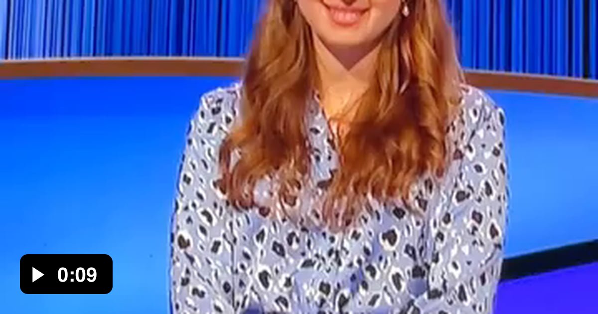 She looks smart. - 9GAG