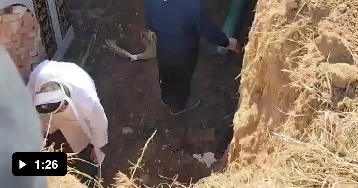 Funeral accident. - 9GAG