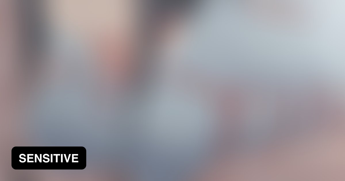 When big sis gives her blessing, you know it's the right choice. - 9GAG