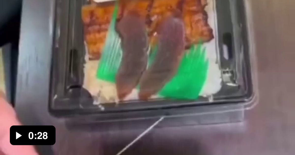 Watch this lunch box heat itself up - 9GAG