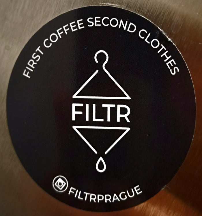 A coffee shop and a second hand store in one - 9GAG