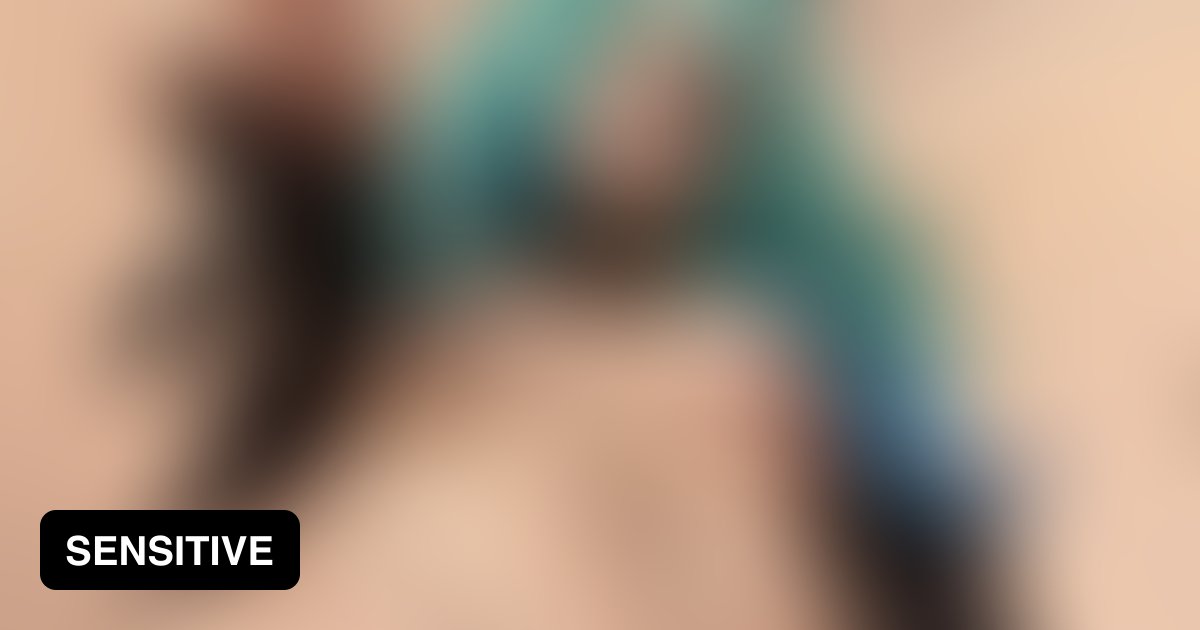 Miku Hatsune (EvelineLore) - 9GAG