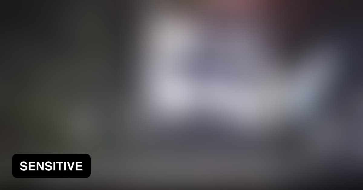 Man dies after getting ejected out of truck during unloading - 9GAG