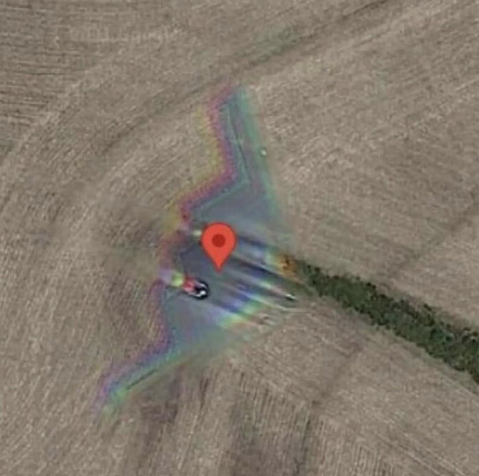 2billion$ B2-sprit stealth bomber shot on google maps - 9GAG
