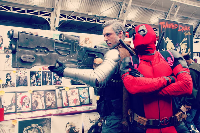 An early preview of Deadpool 2 at London Super Comic con - 9GAG