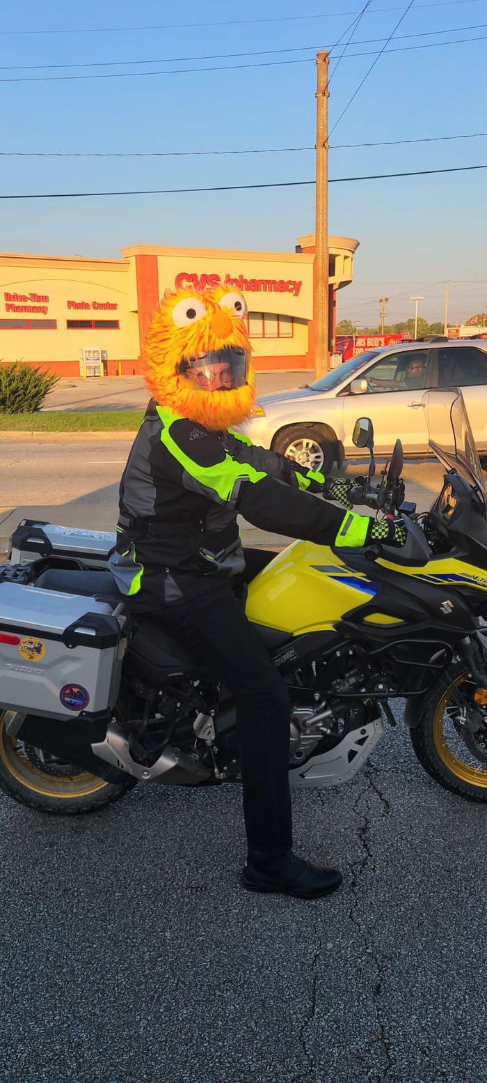 Was on my way to a job this morning and pulled up to this gentleman ...