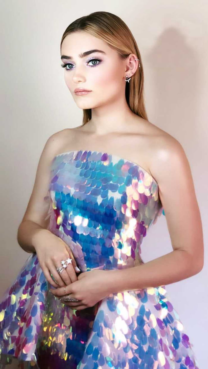 Meg Donnelly 9gag