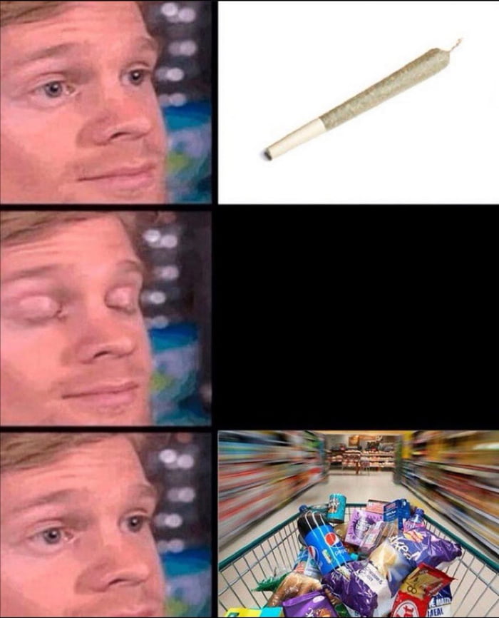 Stoners meme, comming trough - 9GAG