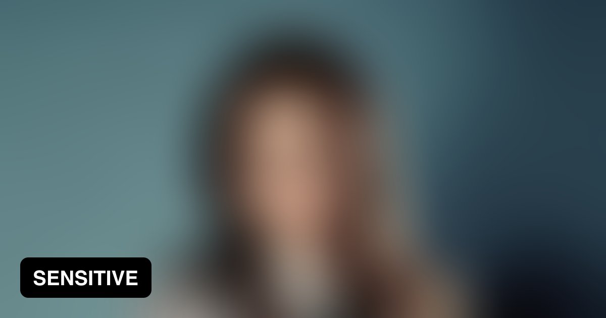 Valerie Leon (1960s) - 9GAG