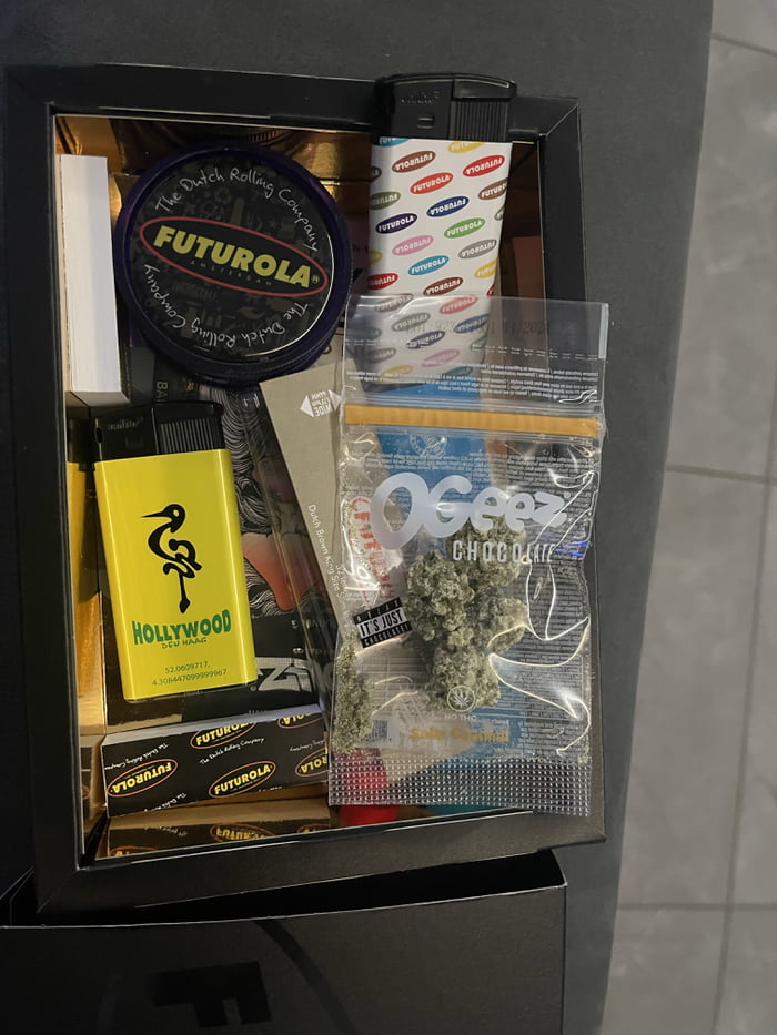 Xmas & New Year’s gift boxes are getting crazy - 9GAG