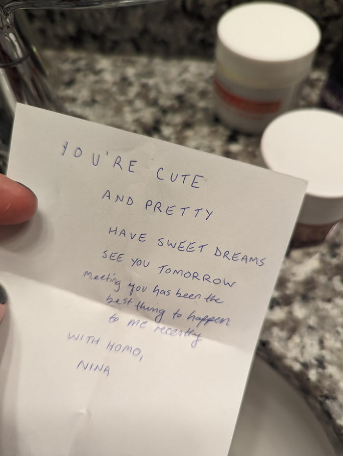 Have a crush on a girl & got this note from them last night - 9GAG