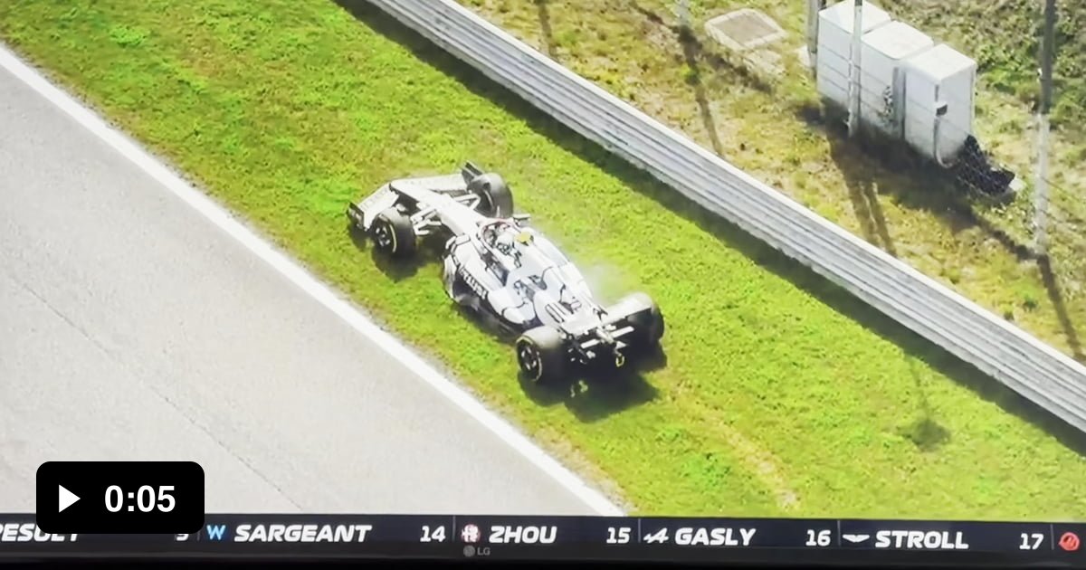 Will: “Move fatty!!!” - 9GAG