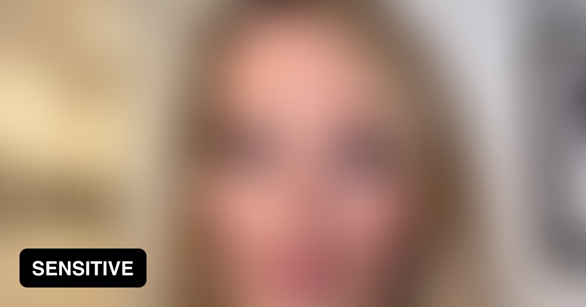 Jeri Ryan @55 - 9GAG