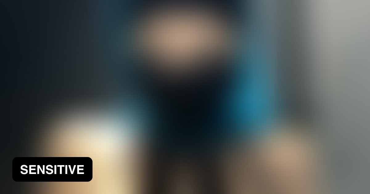 Would you accept nudity from a 32 yo divorced Oriental hottie? - 9GAG