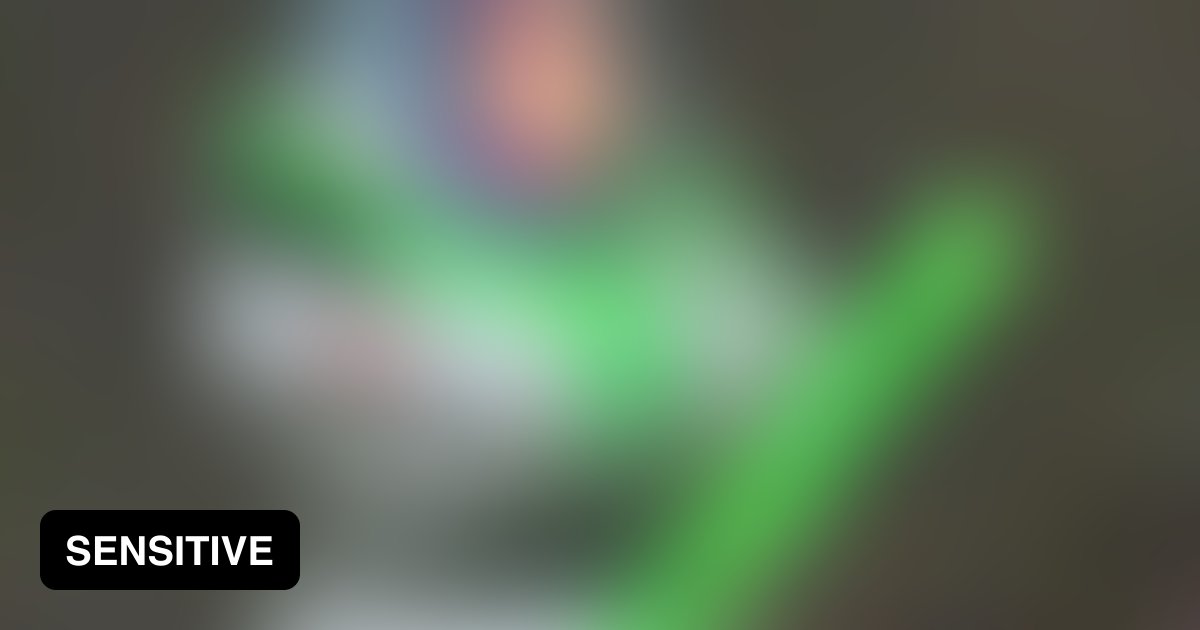 Girls love sucking it - 9GAG